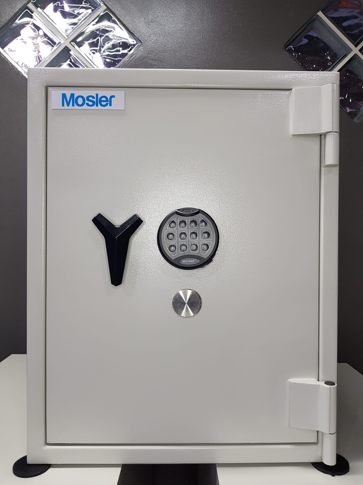 Mosler Express Safes – Asia Cash Management Systems Co., Ltd. (ACMS)